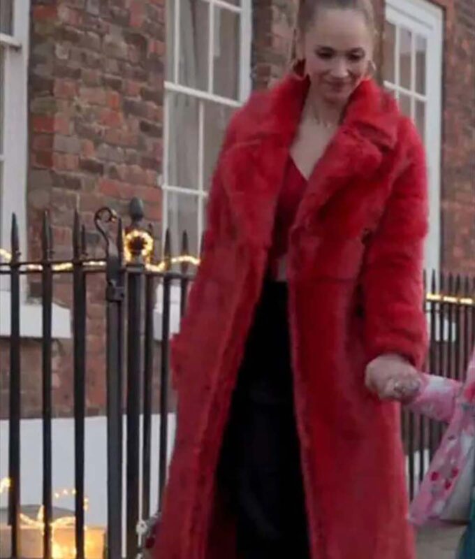 Ted Lasso S03 - Keely Jones (Juno Temple) Red Fur Coat
